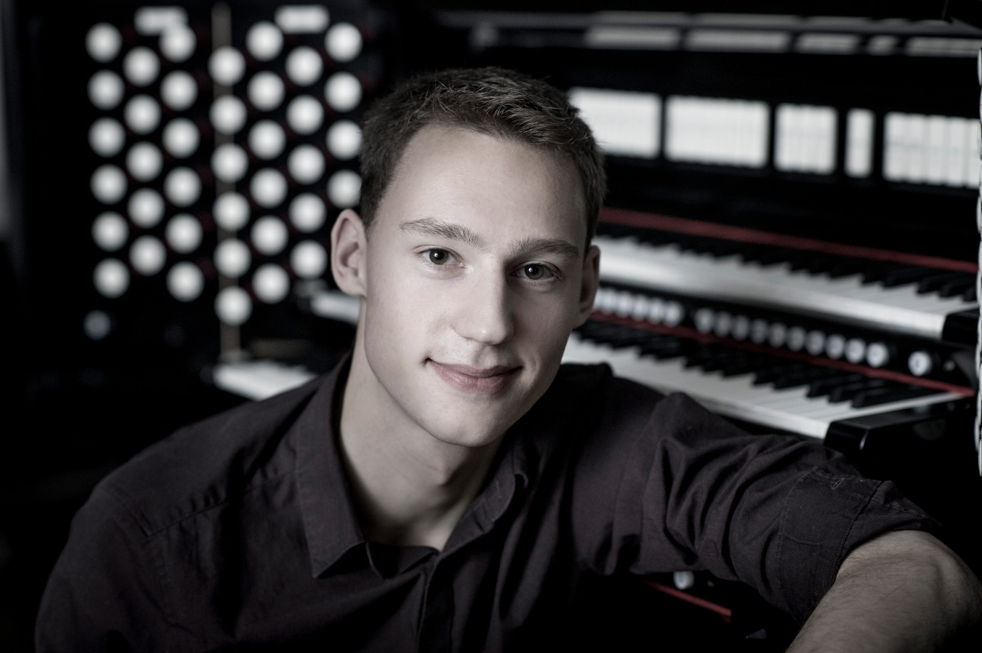 Biography - Lukas Hasler